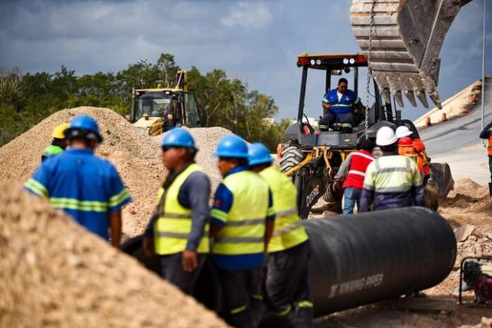 Paul Andrew Rangel, director de Aguakan, teme orden de aprehensión y ...